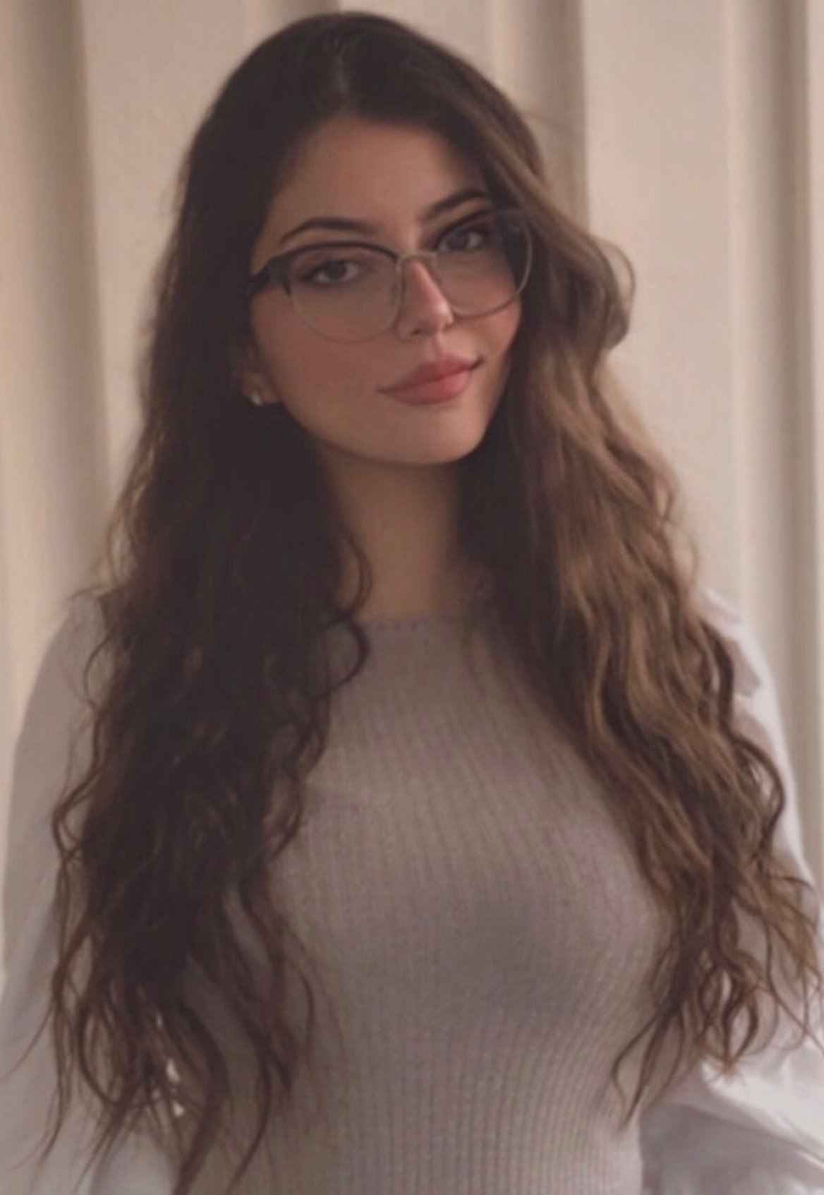 Sara Issa - Stor & Liten Barnpassning